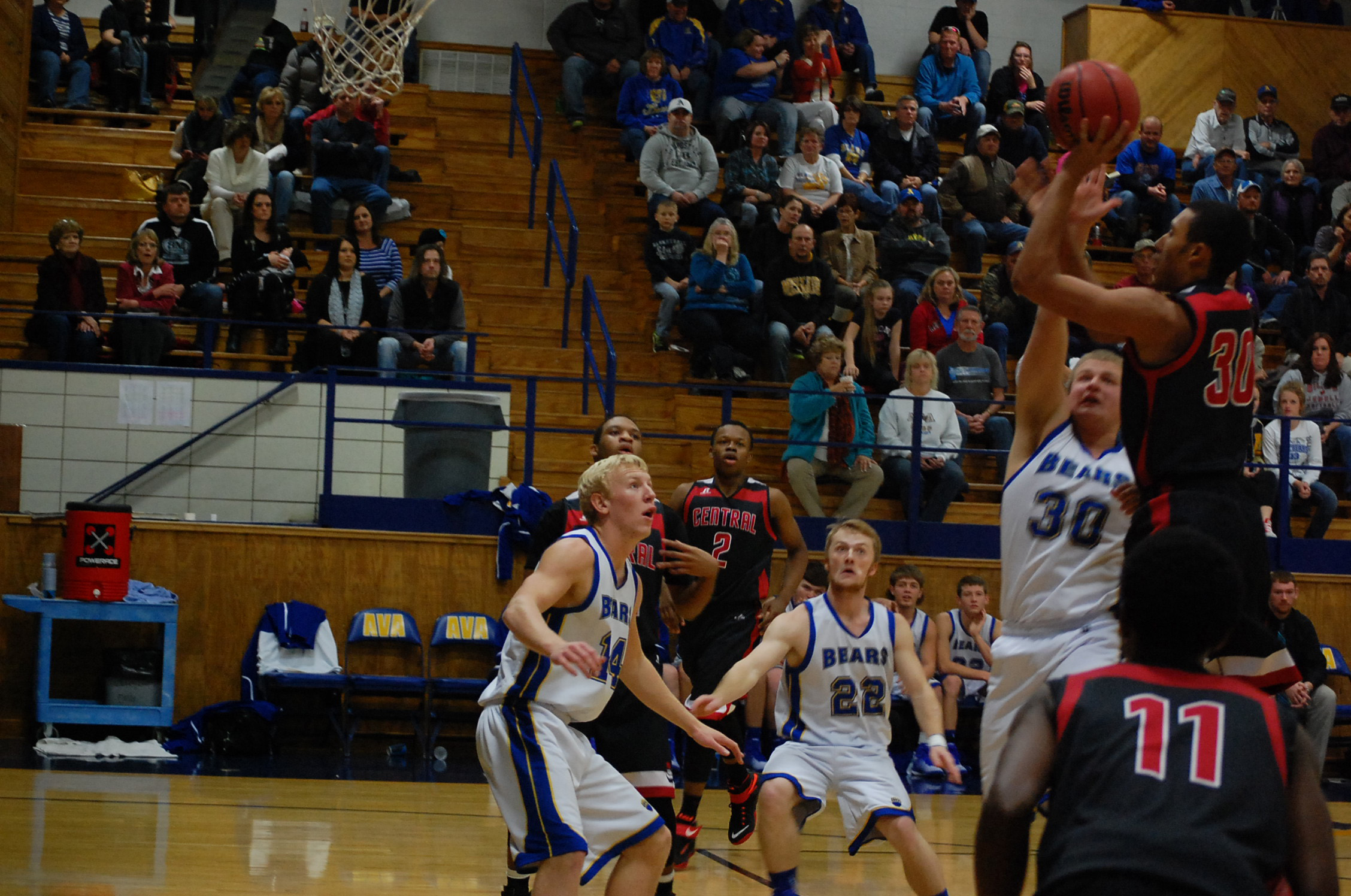 Bears Beat Seymour, Lose to Springfield Central to Open Basketball ...