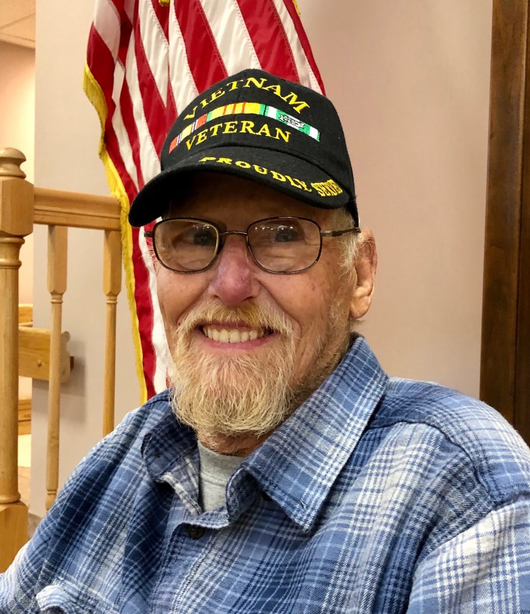 Chester Earl Smith – Douglas County Herald