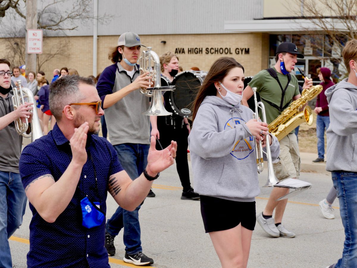 Basketball Parade – Douglas County Herald